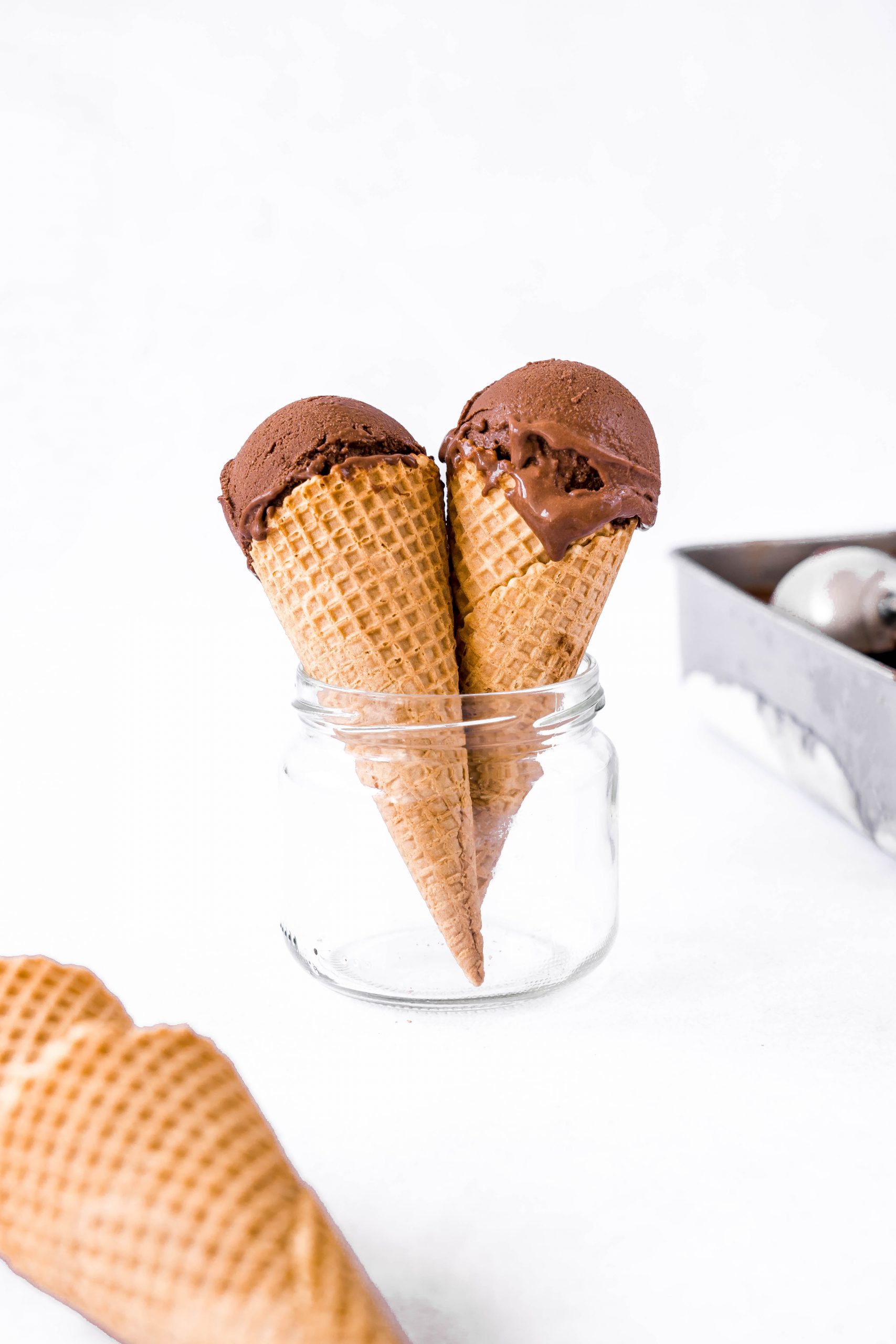 Veganes Schoko Eis aus weißen Bohnen